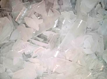 Industrial Ice Maker | Cracked Ice Machines | Berg